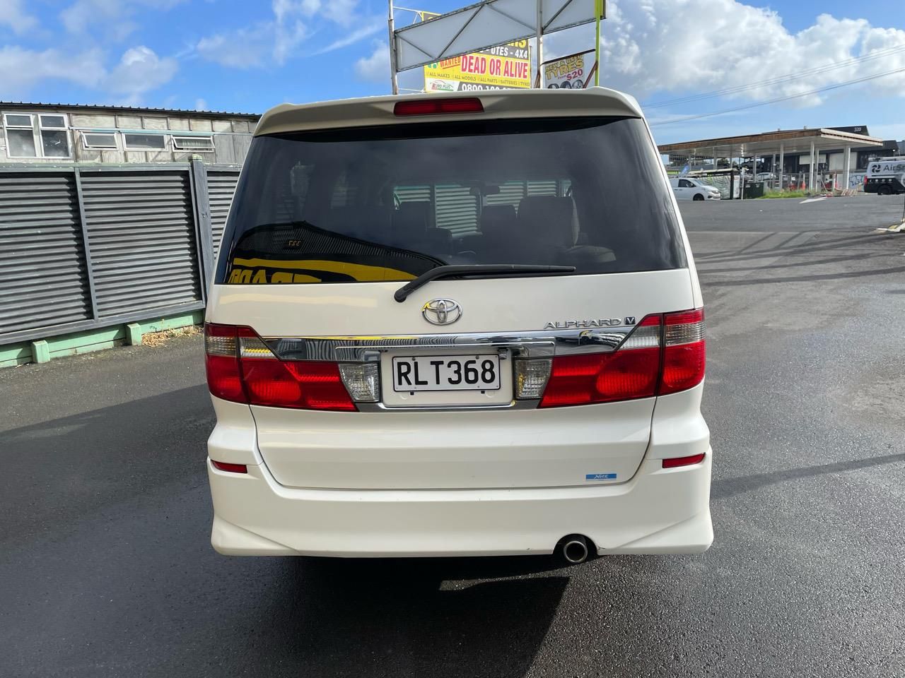 2004 Toyota Alphard Suv 8 Seater, People Mover For Sale At $6,990 In ...