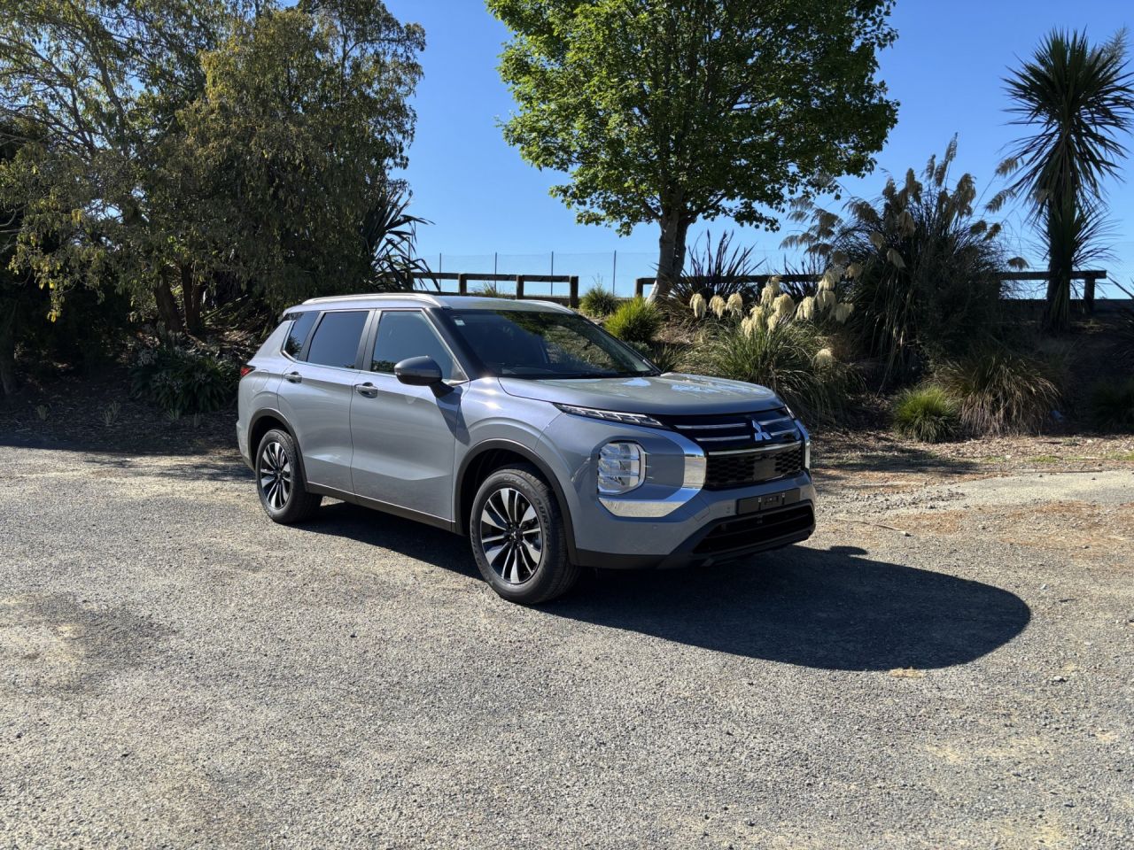 2025 Mitsubishi Outlander Suv Ls 2.5p/cvt 2wd Petrol Suv 5 Seat For Sale At $43,990 In Waikato ...