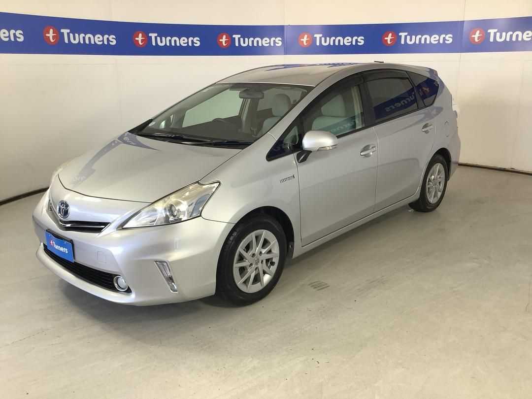 2013 Toyota Prius Wagon Alpha For Sale At $13,950 In Auckland Turners ...