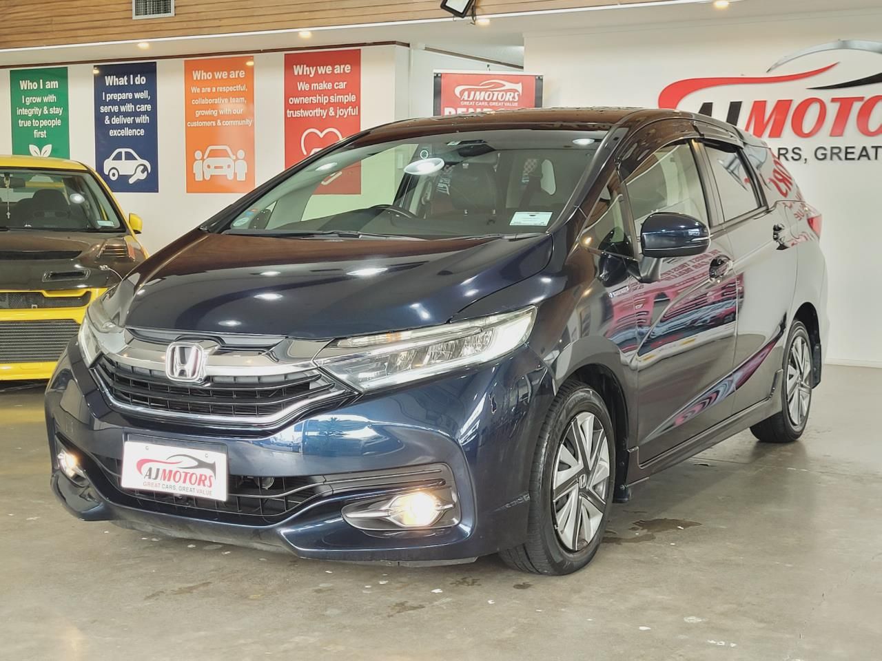 2016 Honda Shuttle Wagon Hv X Style Edn In Wellington Aj Motors ...