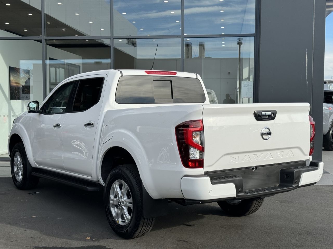 2026 Nissan Navara St 4wd Auto 2.3d For Sale At $46,995 In Canterbury ...