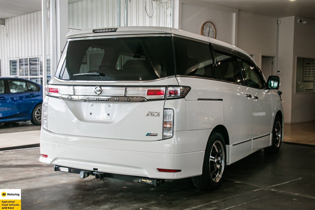 2012 Nissan Elgrand Van 2.5p/auto/mini Van For Sale At $13,980 In ...