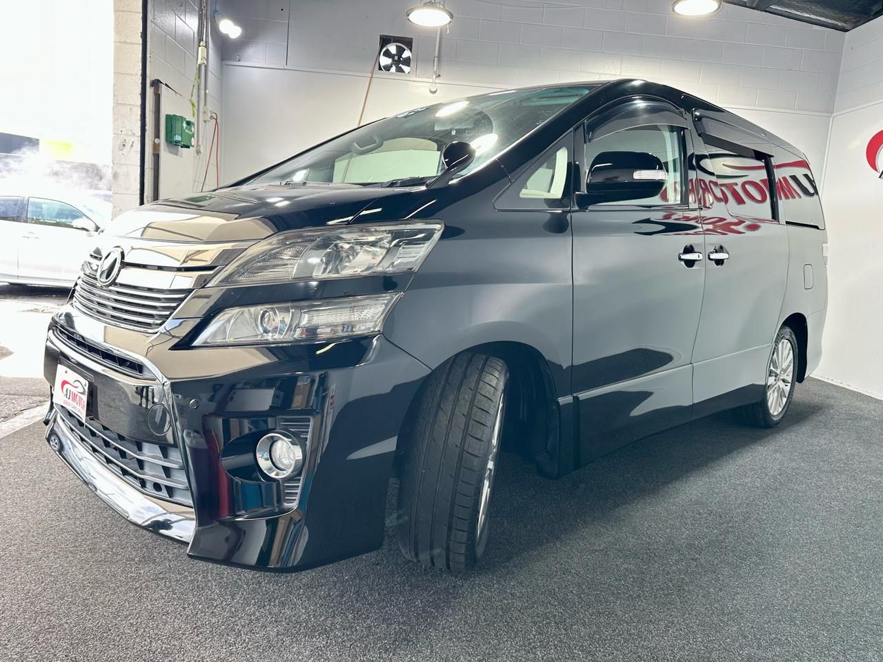 2013 Toyota Vellfire Van 2.4z For Sale At $15,980 In Auckland Aj Motors ...